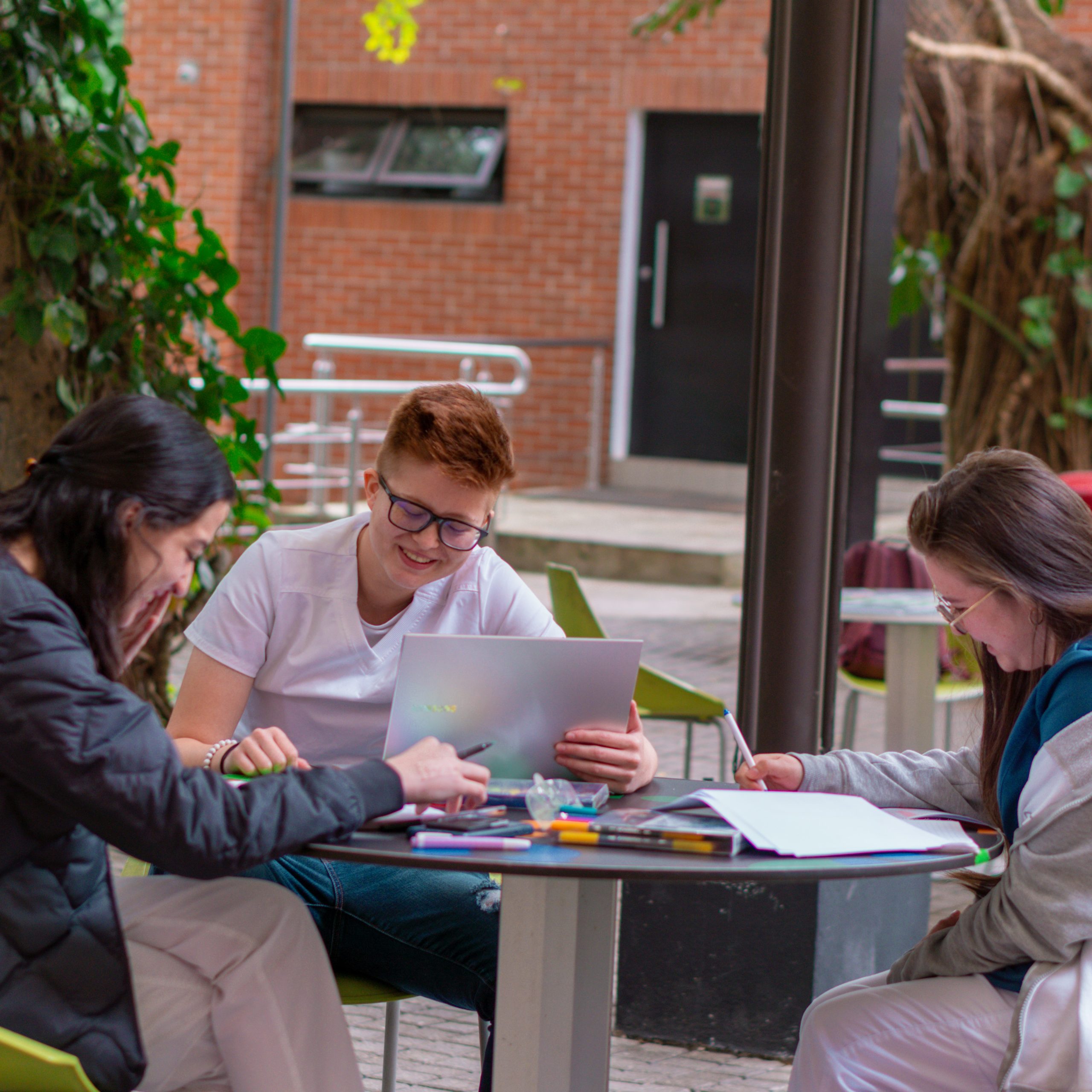 ¡Ven y resuelve tus dudas! - Facultad de Medicina
